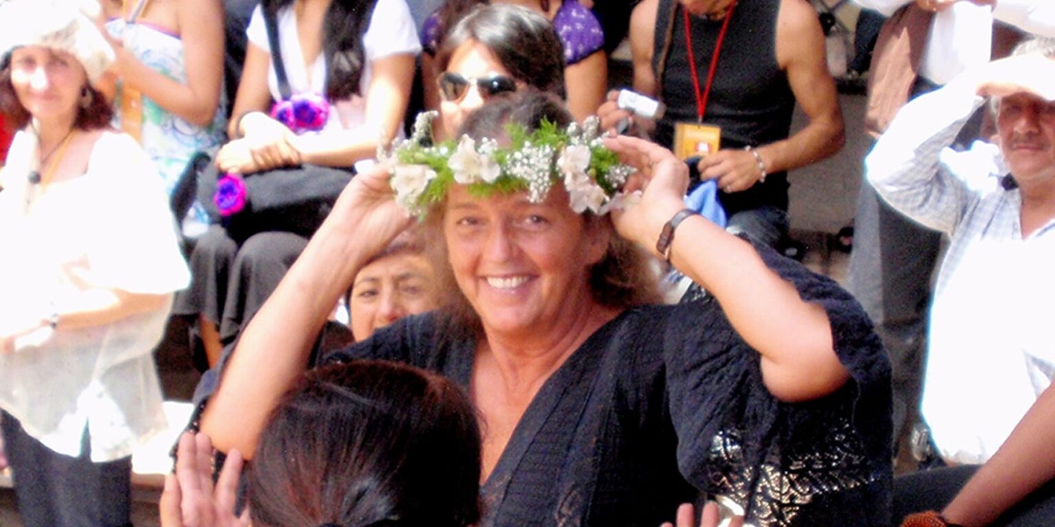 Actors and staff – Home